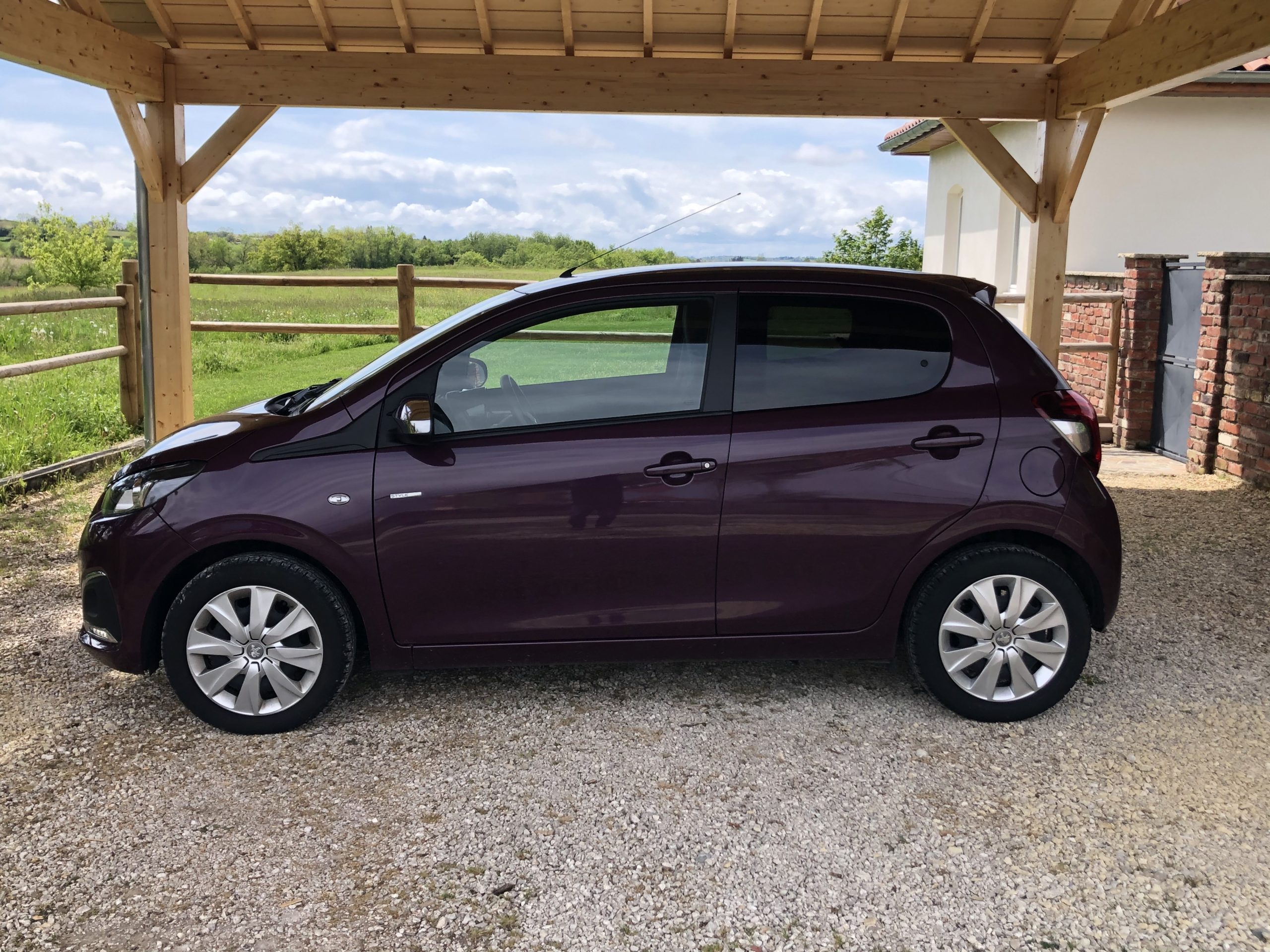 Left Hand Drive Cars, LHD - french car garage - Gary automobiles